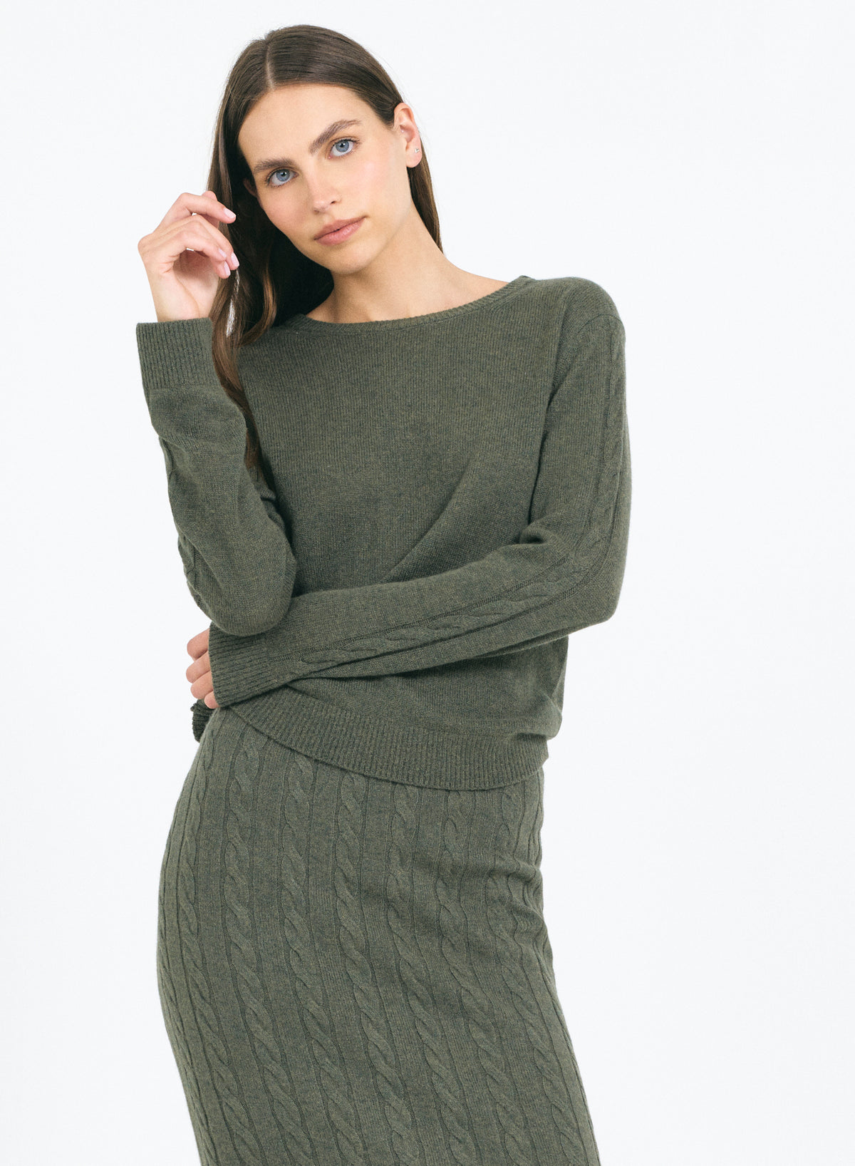 Jane Cable Pullover – One Grey Day
